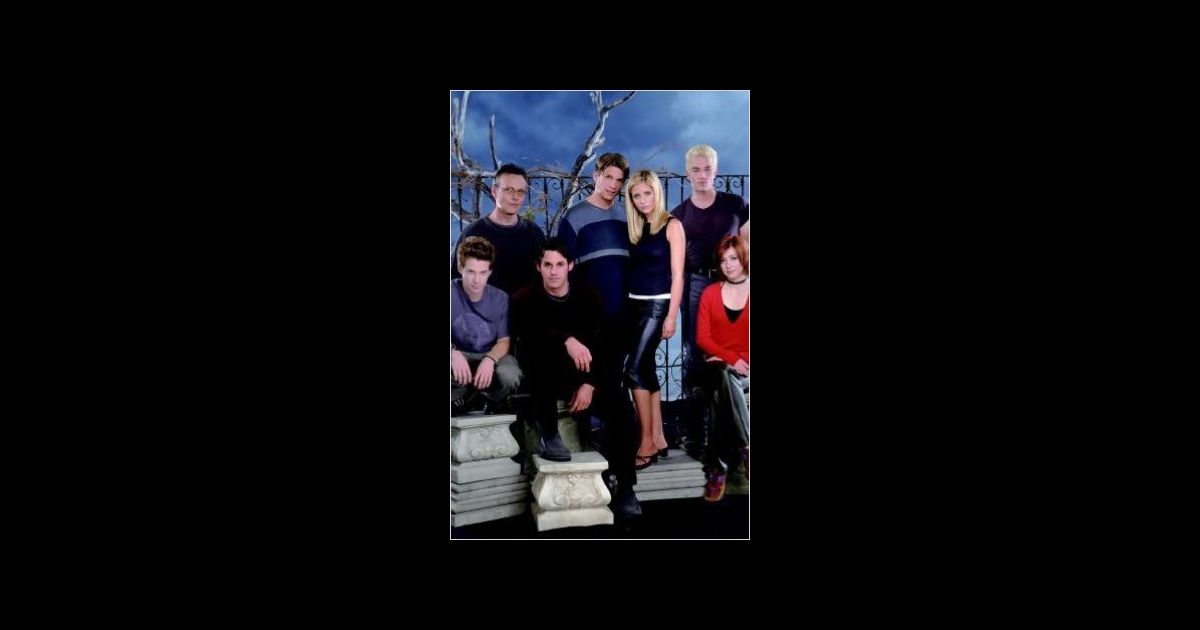 Le casting de Buffy contre les vampires en 1999. - Purepeople