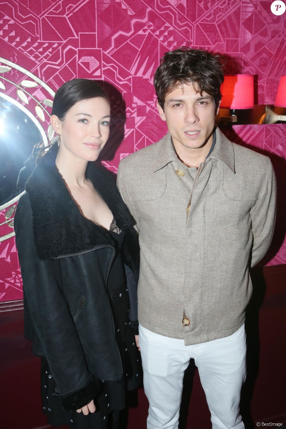 Semi-exclusif - Laure Dorca, Roberto Calvet - Sandra Zeitoun de Matteis ...