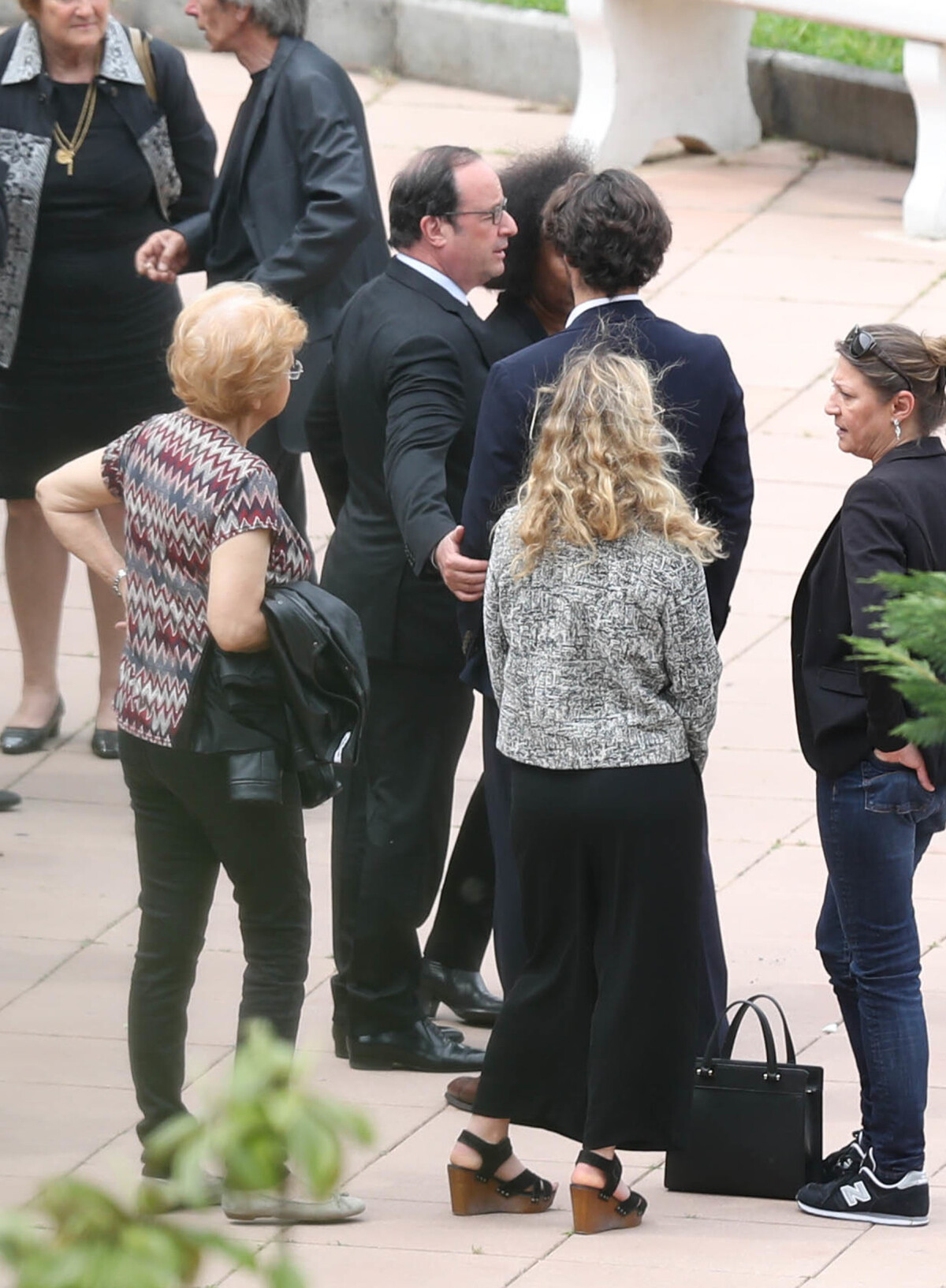 Photo : Exclusif - François Hollande aux cotés de son père George ...