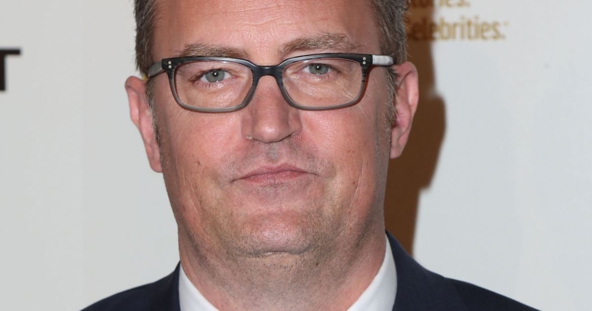 Matthew Perry à la première de The Kennedys - After Camelot au Paley ...
