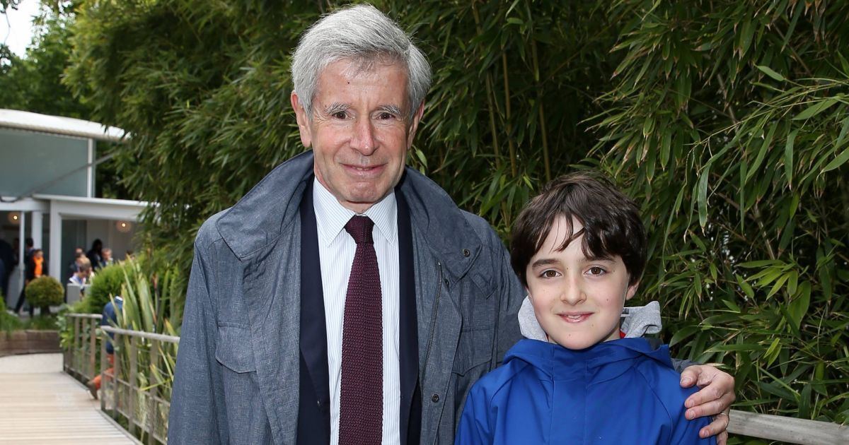 Alain Minc et son petit-fils Gabriel au village des Internationaux de ...