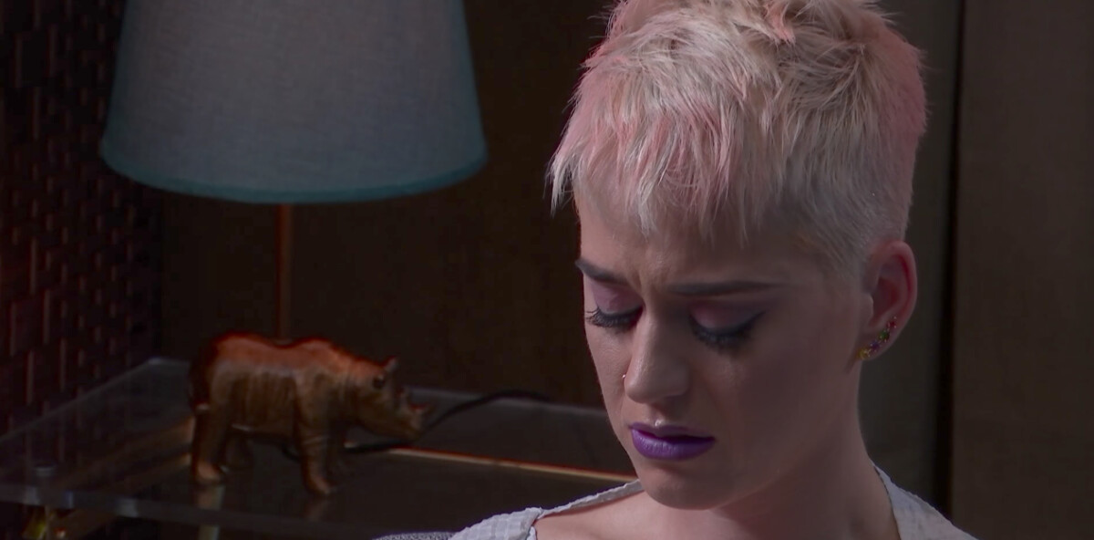 Vidéo : Katy Perry en séance avec le Dr. Siri Sat Nam Singh pour sa ...