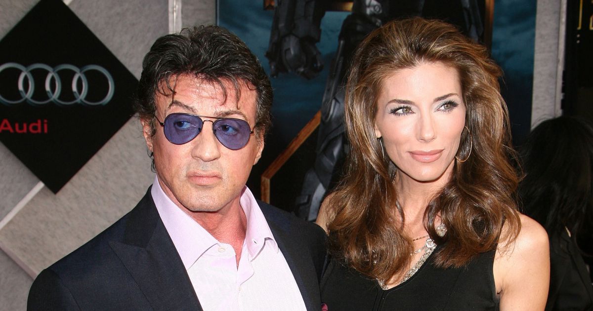Sylvester Stallone et Jennifer Flavin - Avant-première du film Iron Man ...