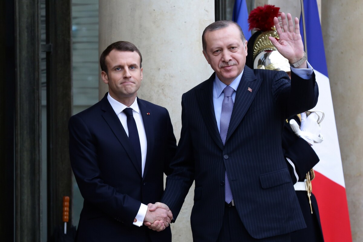 Photo : Le président Emmanuel Macron accueille Recep Tayyip Erdogan ... Photo : Le président Emmanuel Macron accueille Recep Tayyip Erdogan ...