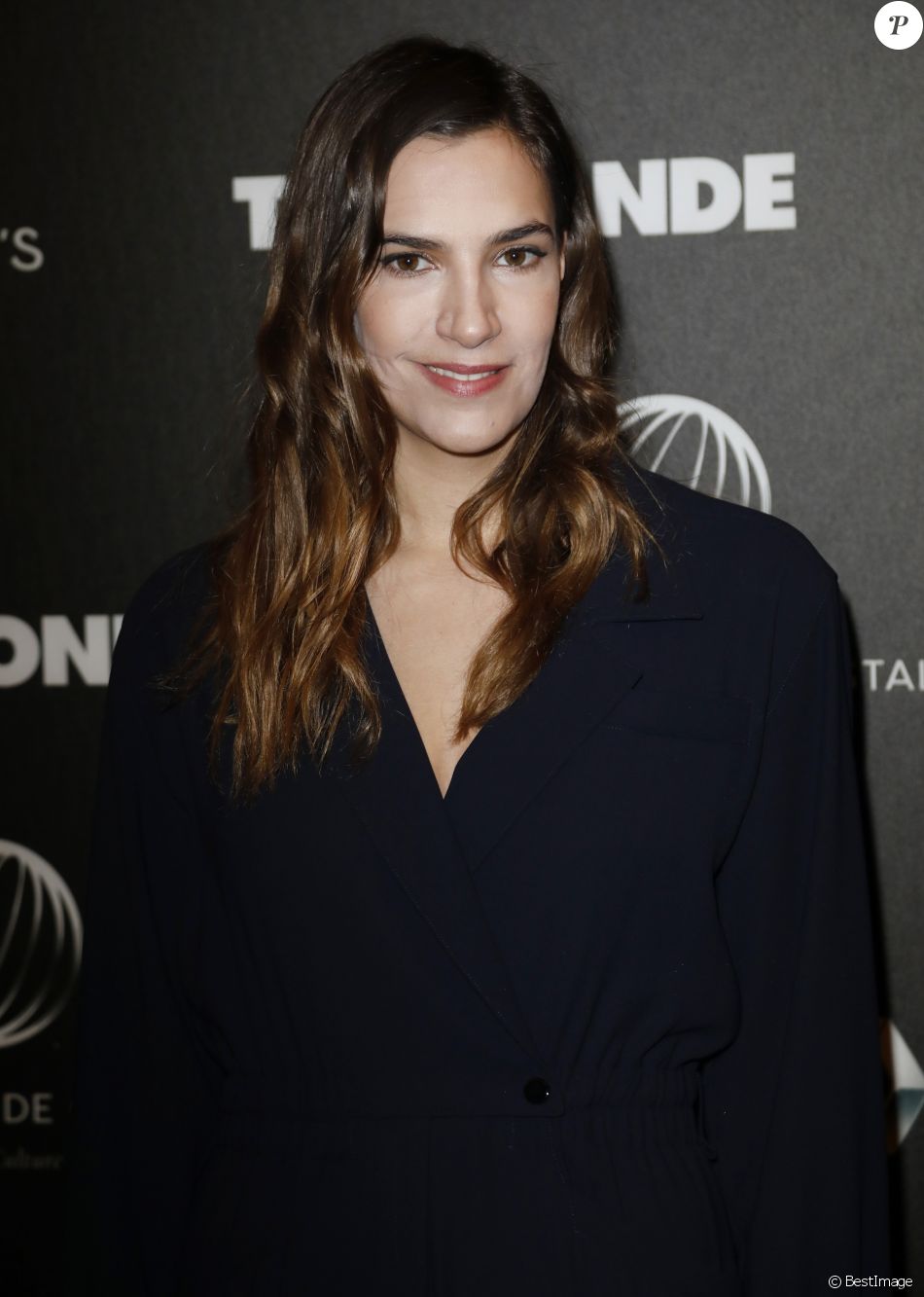 Charlotte Gabris - Photocall - 12ème cérémonie des Globes de Cristal au ...