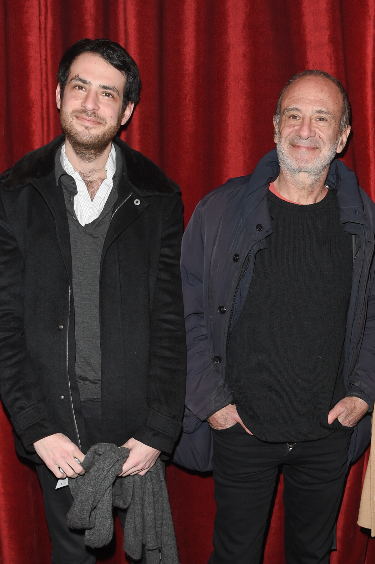 Photo : Gérard Miller avec son fils Jonathan lors de la représentation ...