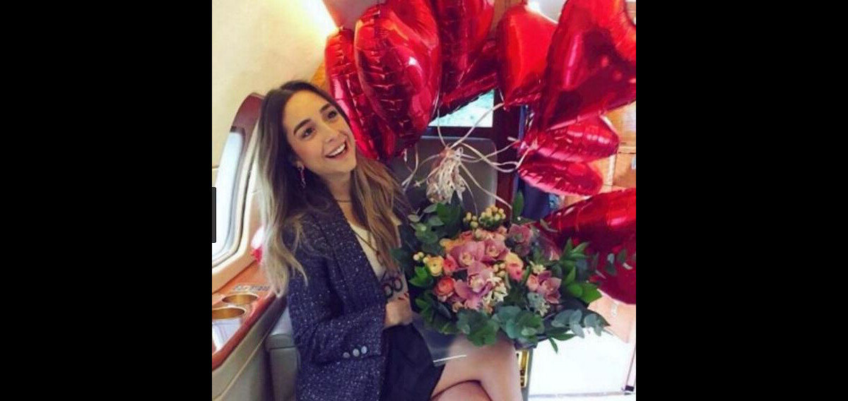 Photo : Mina Basaran lors de son enterrement de vie de jeune fille ...