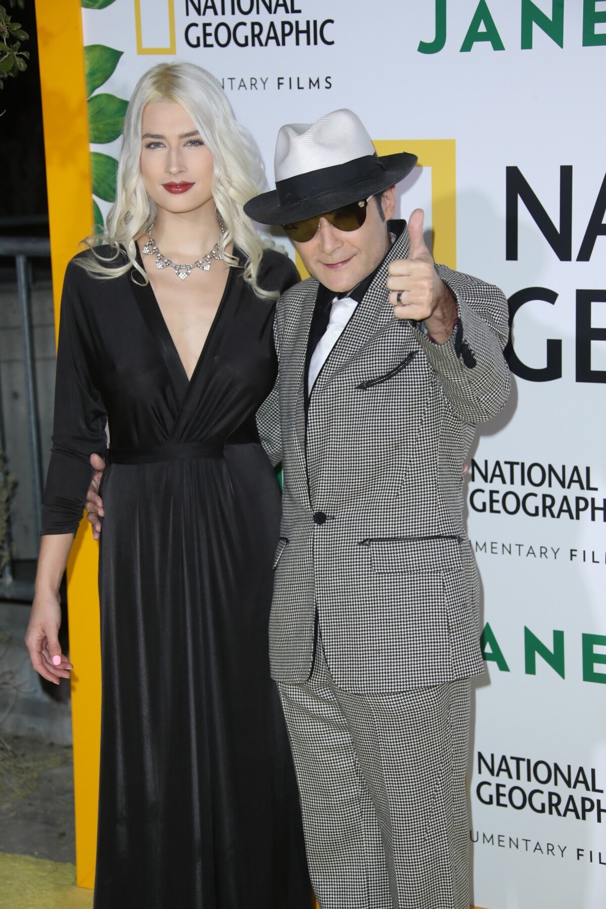Photo : Corey Feldman et sa femme Courtney Anne à la première de "Jane ...