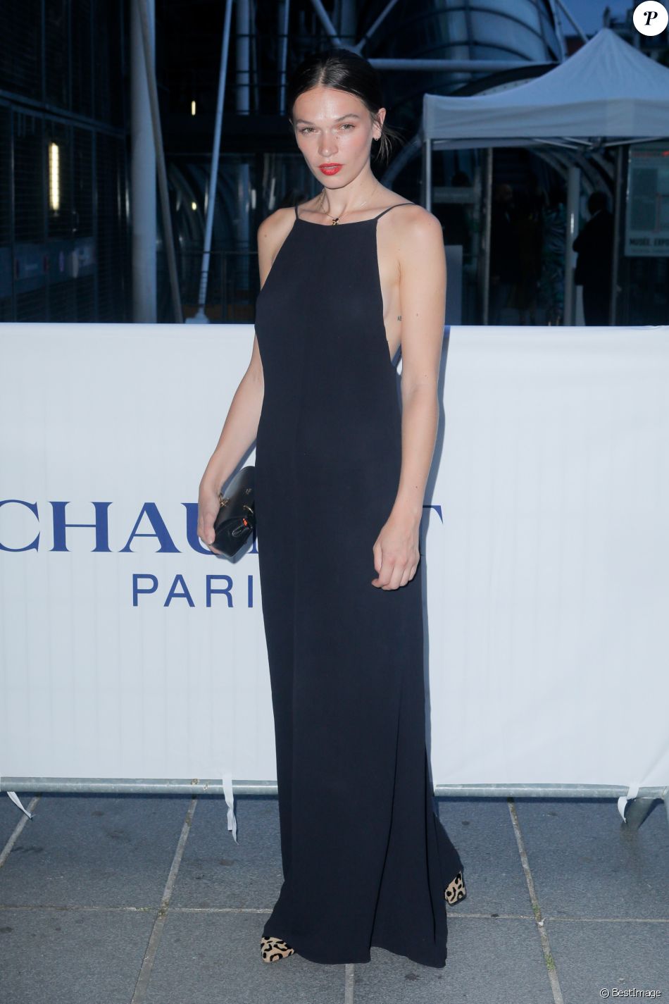 Anna Brewster - Arrivée des people à la présentation de la collection ...