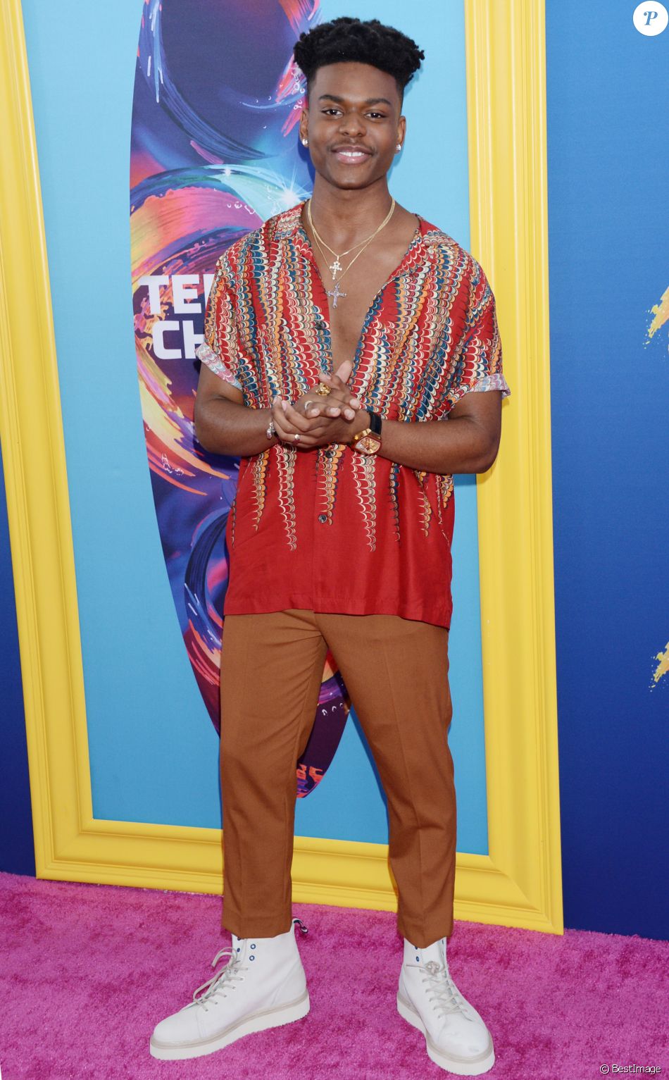 Aubrey Joseph lors de la soirée FOX's Teen Choice Awards 2018 au The ...