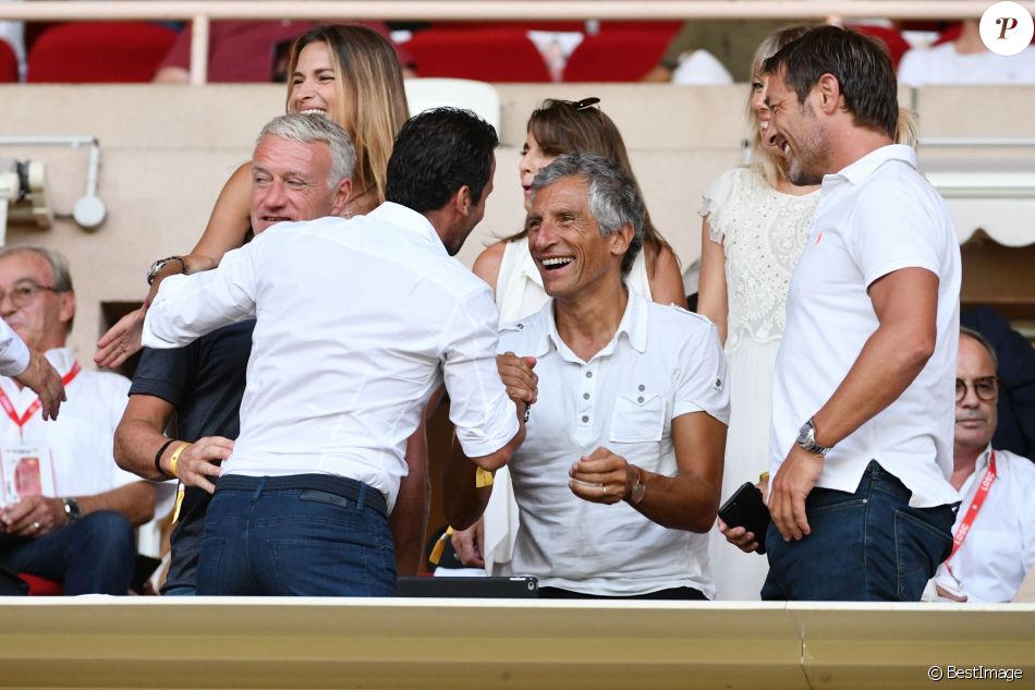 Ludovic Giuly, Didier Deschamps, Nagui, Cyril Rool, leurs femmes au ...