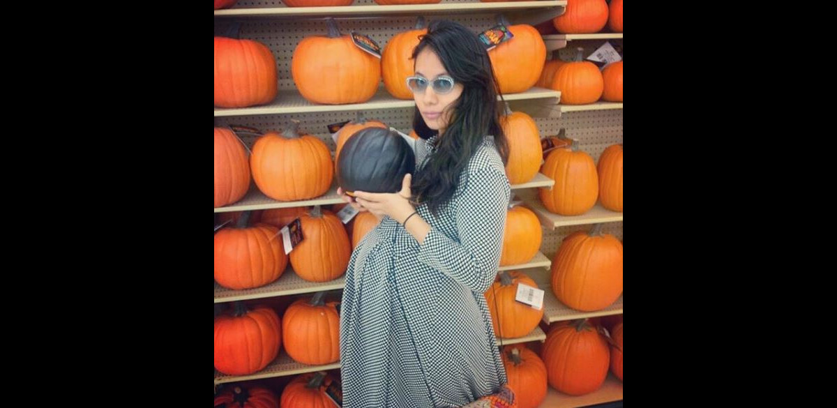 Photo : Chloe Mendel, compagne de Billy Corgan, pose enceinte sur ...