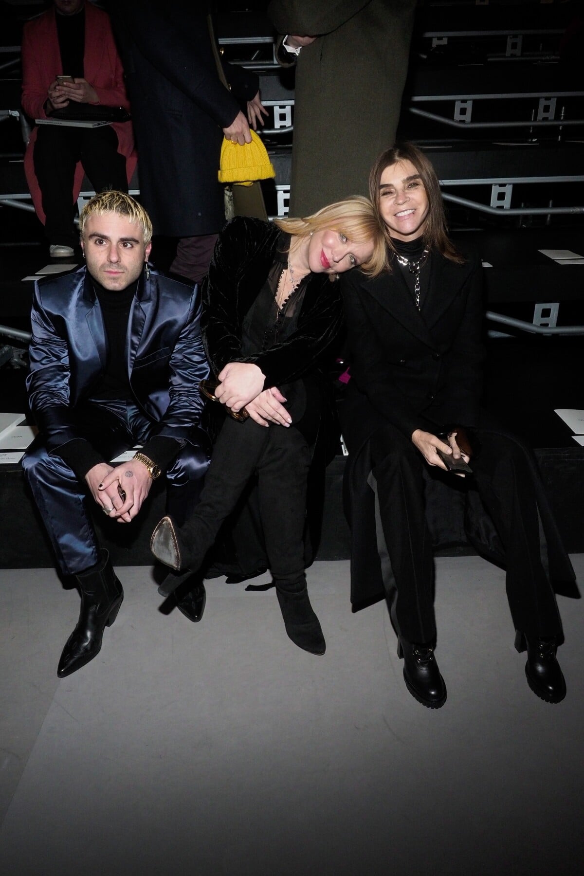 Photo : Henri Alexander Levy, Courtney Love et Carine Roitfeld au front ...