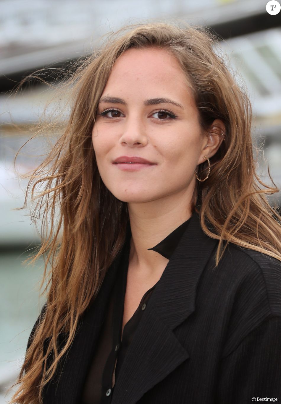 Léa Arnezeder au photocall des jeunes talents Adami lors de la 19ème ...