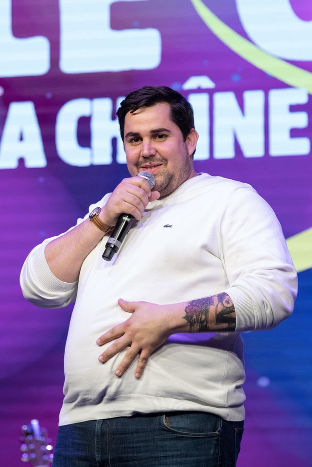 Artus se confie sur son impressionnante prise de poids : "Je me ...