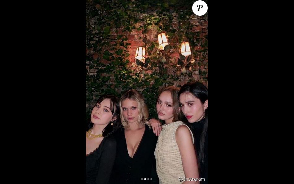 Lily-Rose Depp à la soirée d'anniversaire de son amie Delilah Summer ...