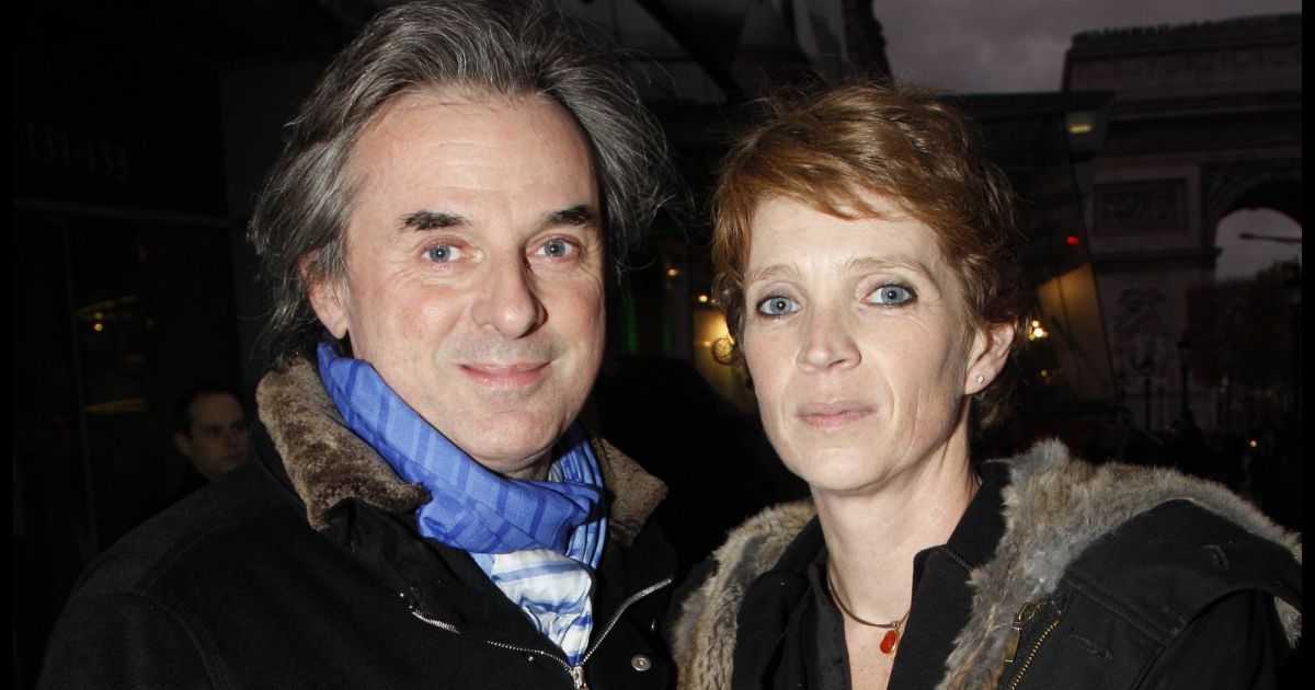 Jean-Christophe Grangé et Ariane Toscan du Plantier à Paris, le 27 ...