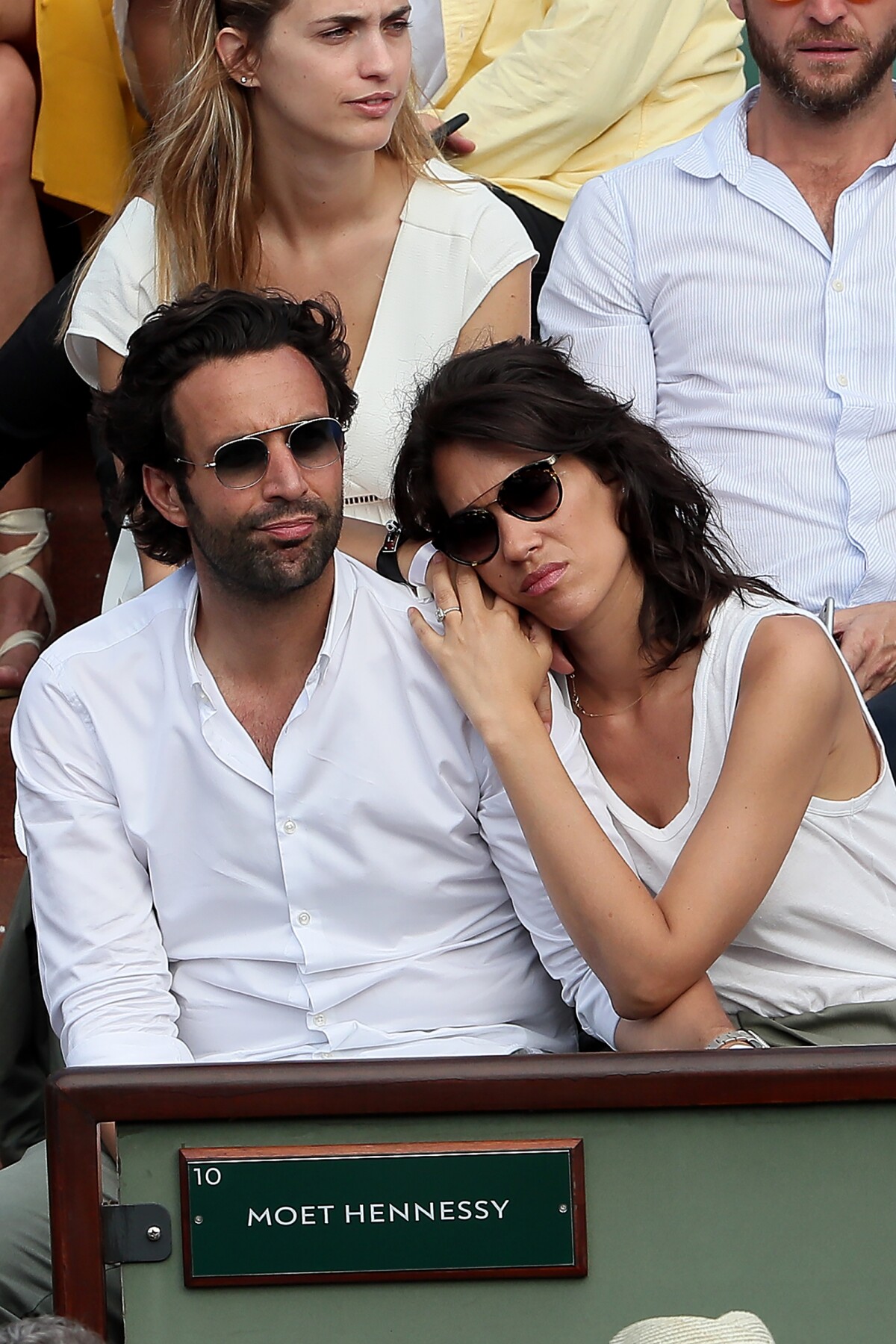 Photo : Laurie Cholewa et son fiancé Greg Levy dans les tribunes des internationaux de tennis de ...