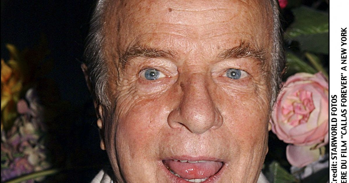 Franco Zefirelli à New York le 10 octobre 2002. - Purepeople