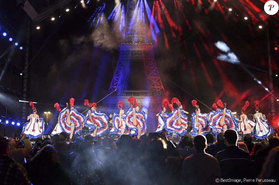 Exclusif - Les danseuses du Moulin Rouge - Concert anniversaire des 130 ...