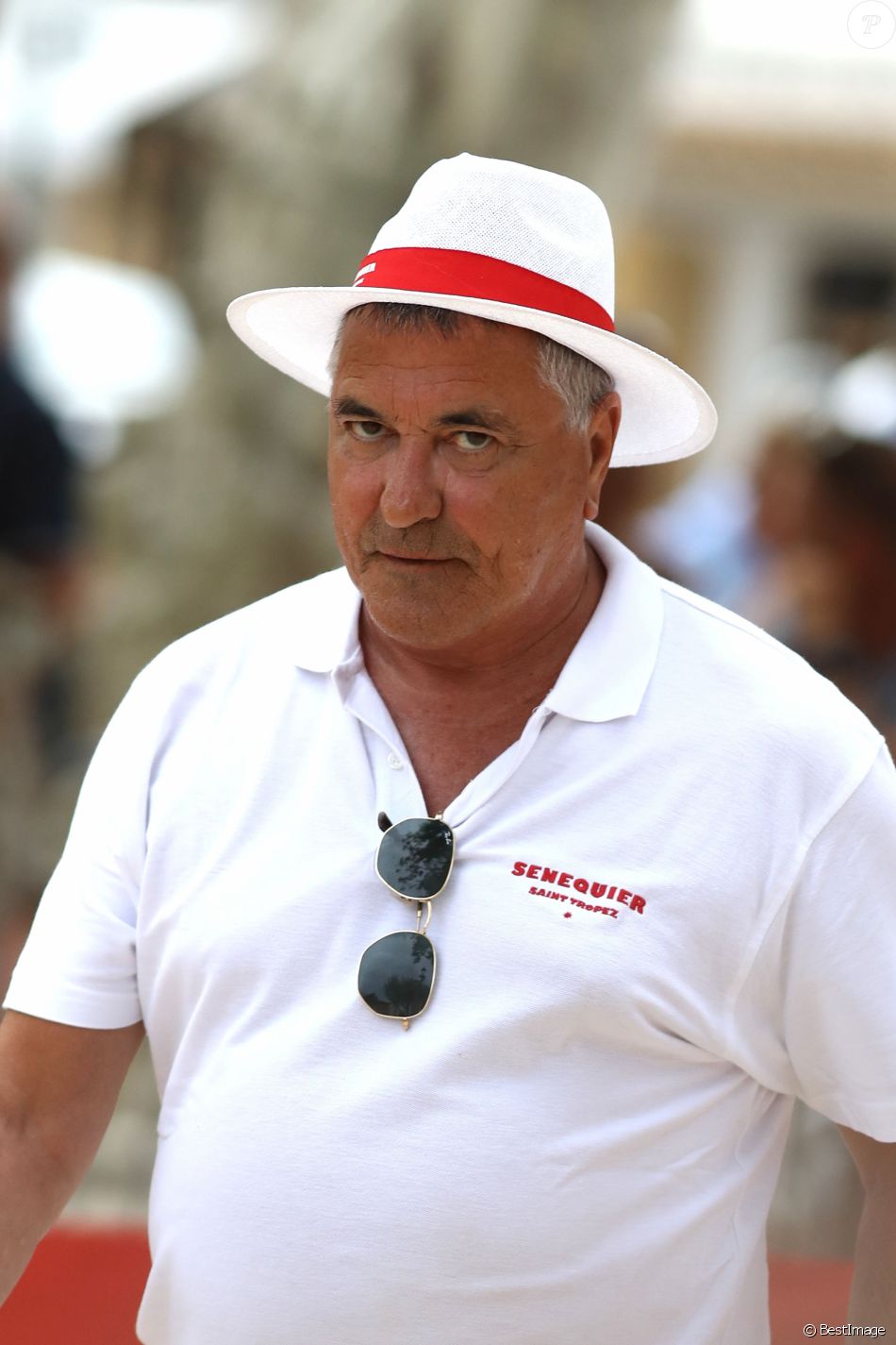 Jean-Marie Bigard lors du trophée de pétanque Sénéquier 209 sur la ...
