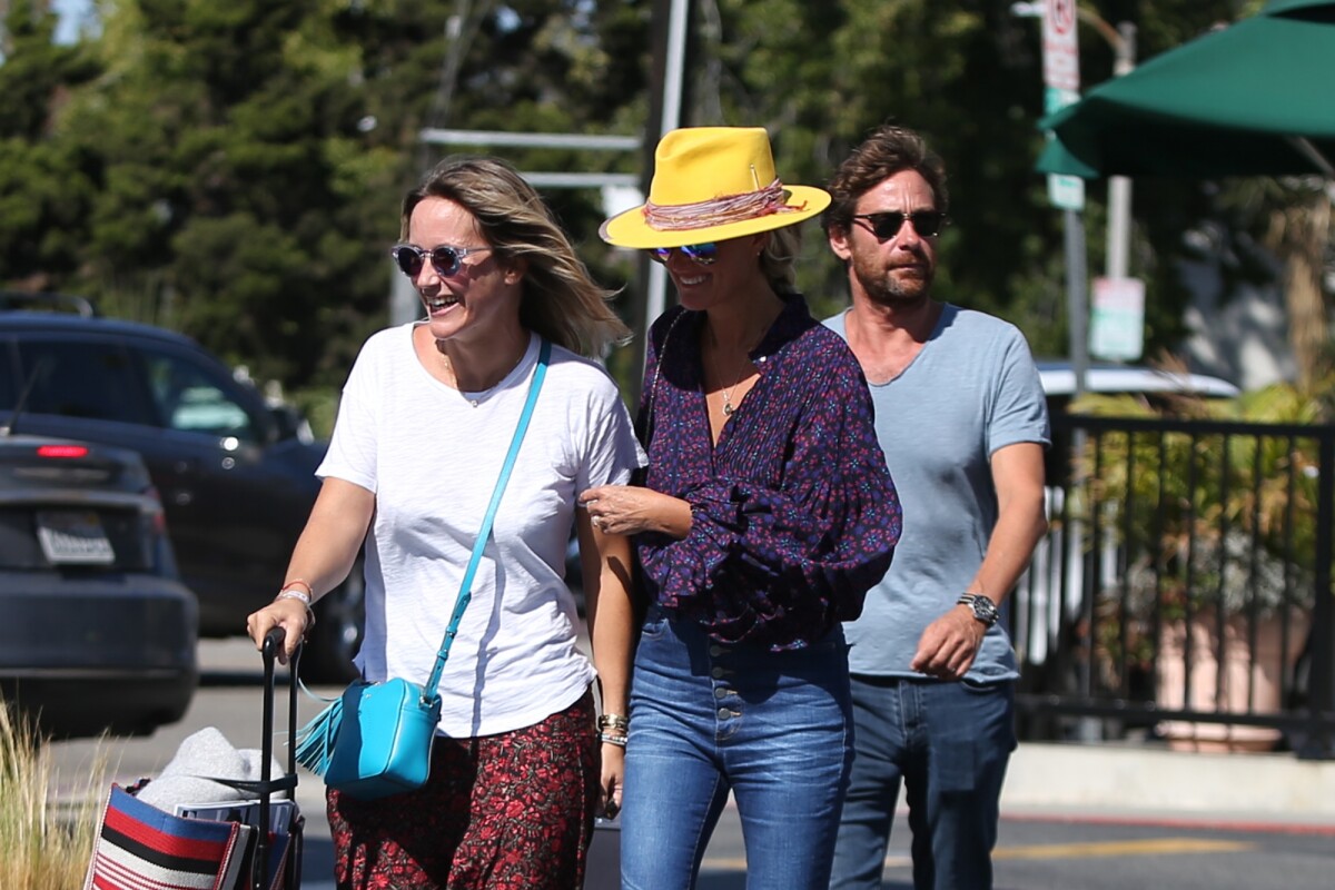 Photo : Laeticia Hallyday et son compagnon Pascal Balland ressortent du ...