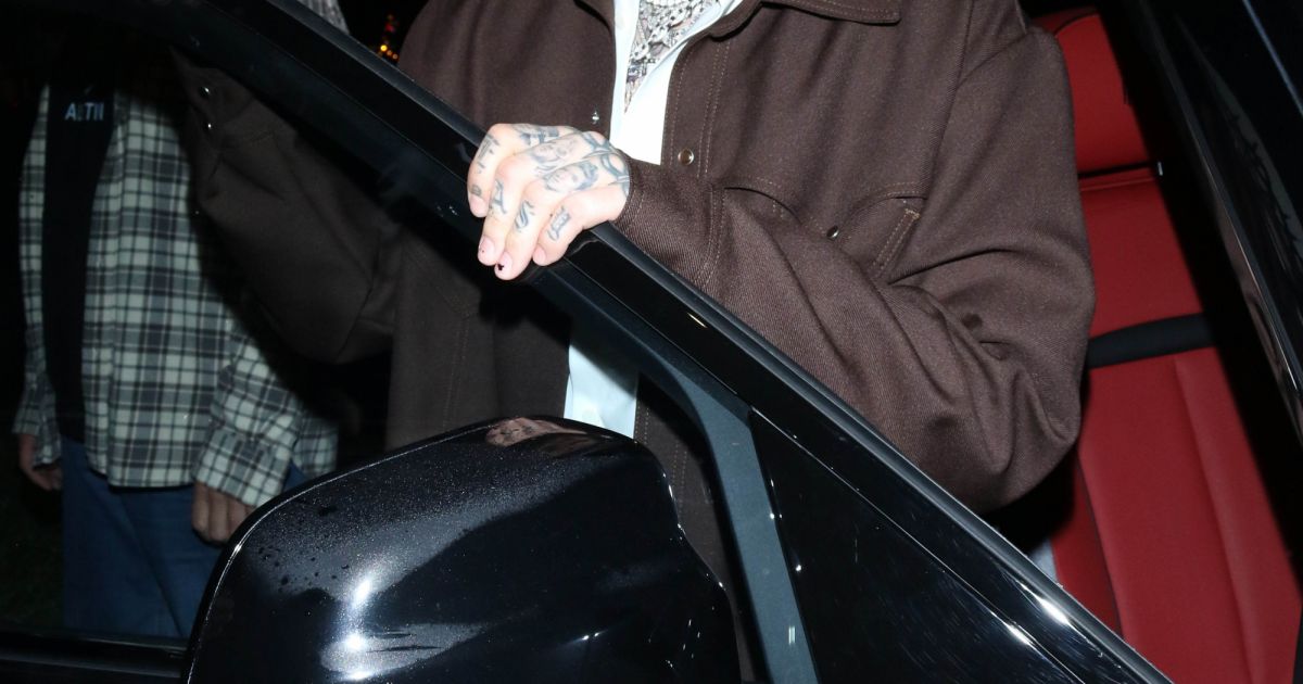 Post Malone porte un chapeau de cow-boy à Los Angeles, le 4 décembre ...