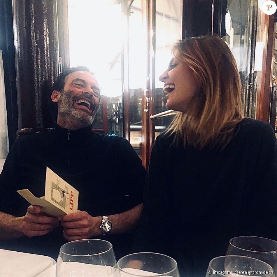 Anthony Delon et sa compagne Sveva Alviti sur Instagram, le 5 février ...