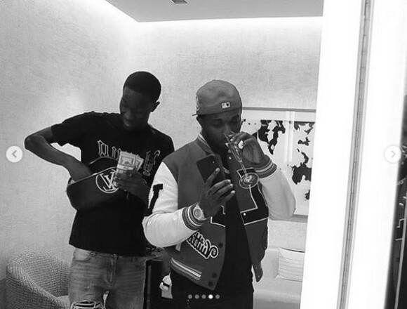Photo : Mike Dee pleure la mort de son ami Pop Smoke, mort le 19 ...