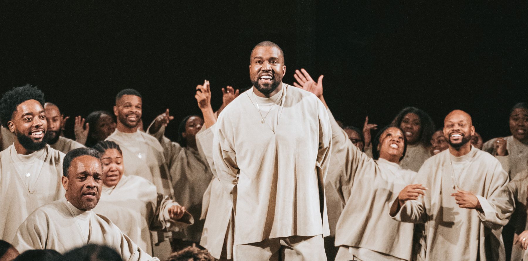 Kanye West : Son Sunday Service crée la polémique, une artiste trans s ...
