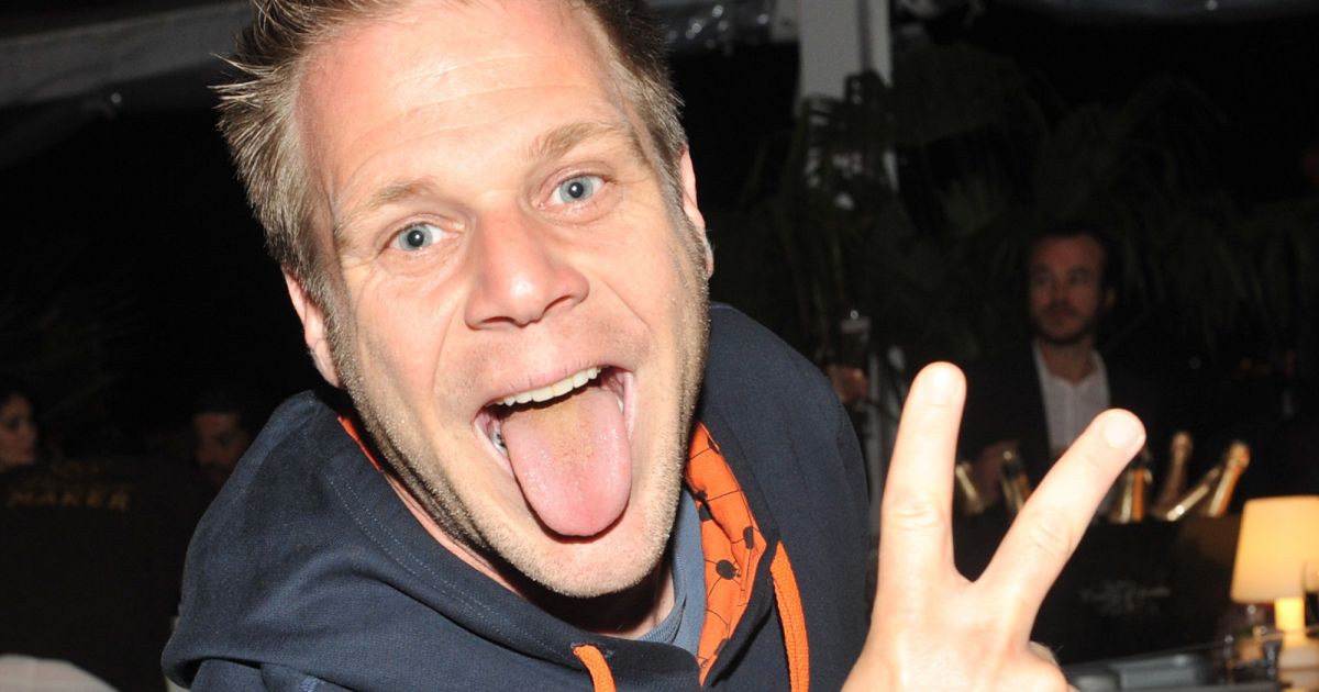 Remi Gaillard- Soiree du film Les Salauds sur la plage Magnum a Cannes ...