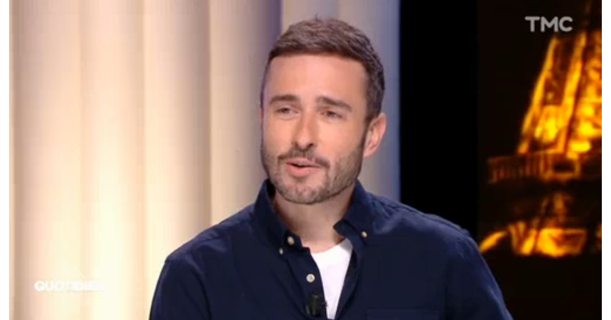 Julien Bellver, seul chroniqueur présent pour animer Quotidien - 26 ...