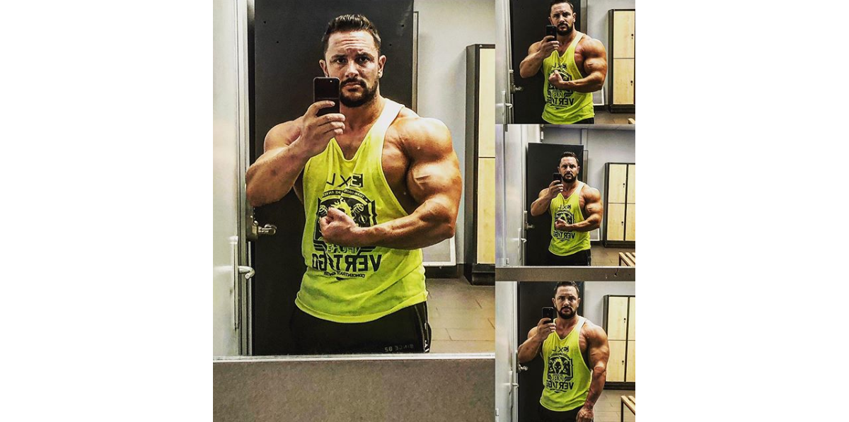 Photo : Cyril André, alias Mister Boo, montre ses muscles à ses abonnés, sur Instagram, le 30 ...