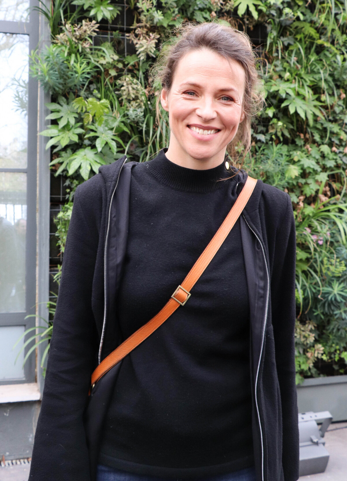 Photo : Lucie Jeanne - les invitées de M.Drucker arrivent au studio ...