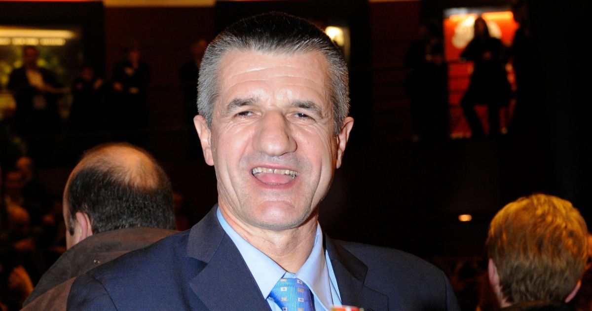 Archives - Le député Maire Jean Lassalle lors de la fête des Basques à ...