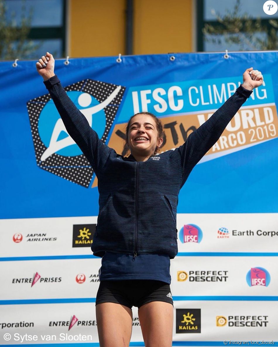 Luce Douady le 2 septembre 2019. Grand espoir de l'escalade, elle est ...