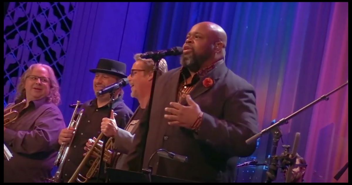 Bruce Williamson lors d'un concert à Las Vegas. Le leader du groupe the ...