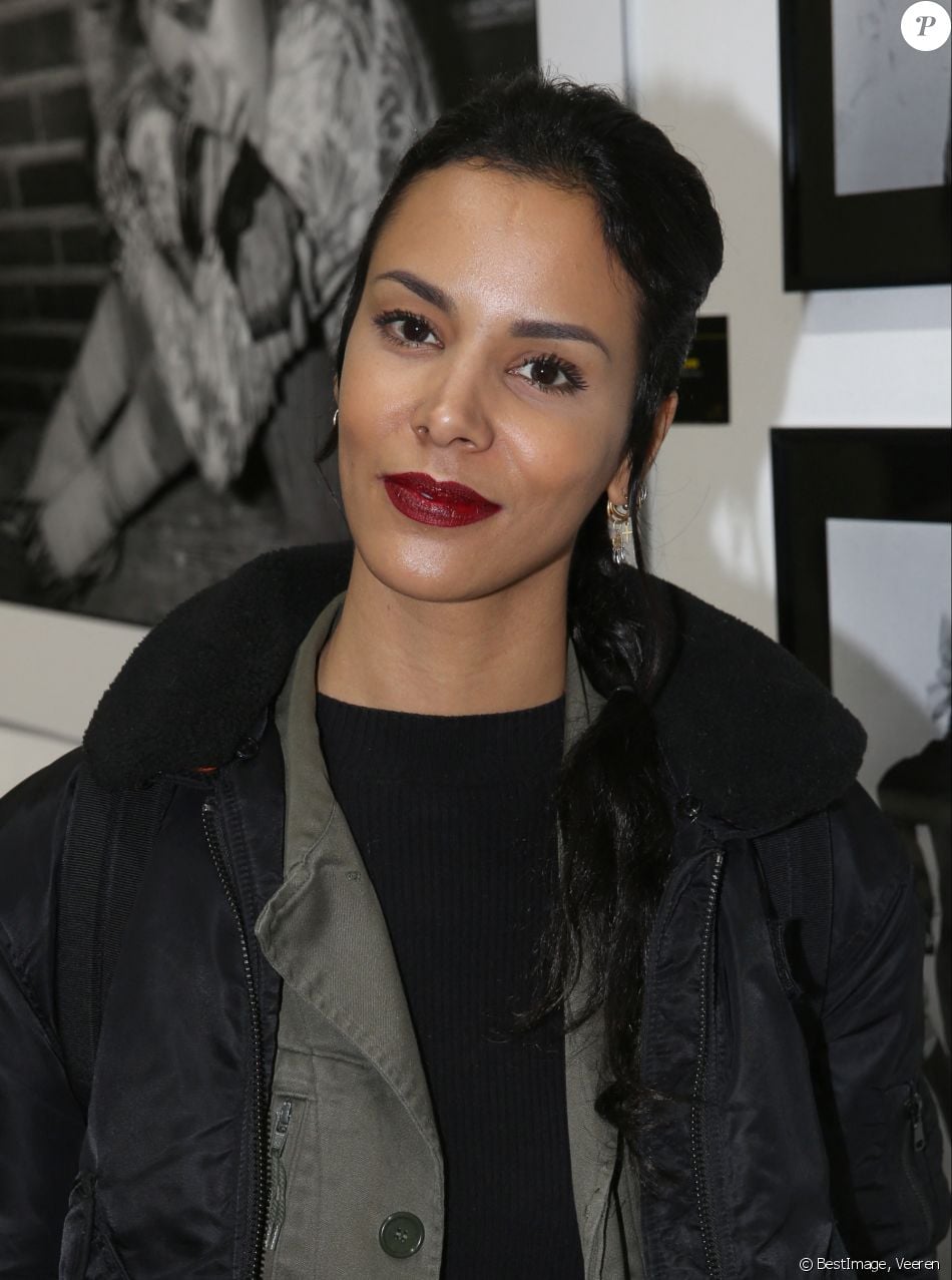 La chanteuse Shy'm - Vernissage de l'exposition The Spirit of Rock du ...