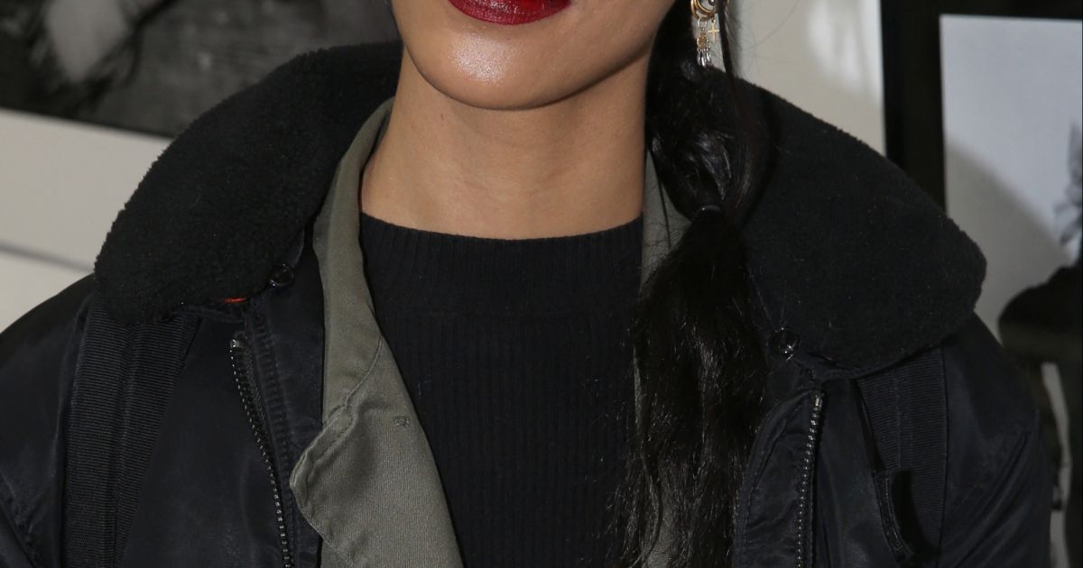 La chanteuse Shy'm - Vernissage de l'exposition The Spirit of Rock du ...