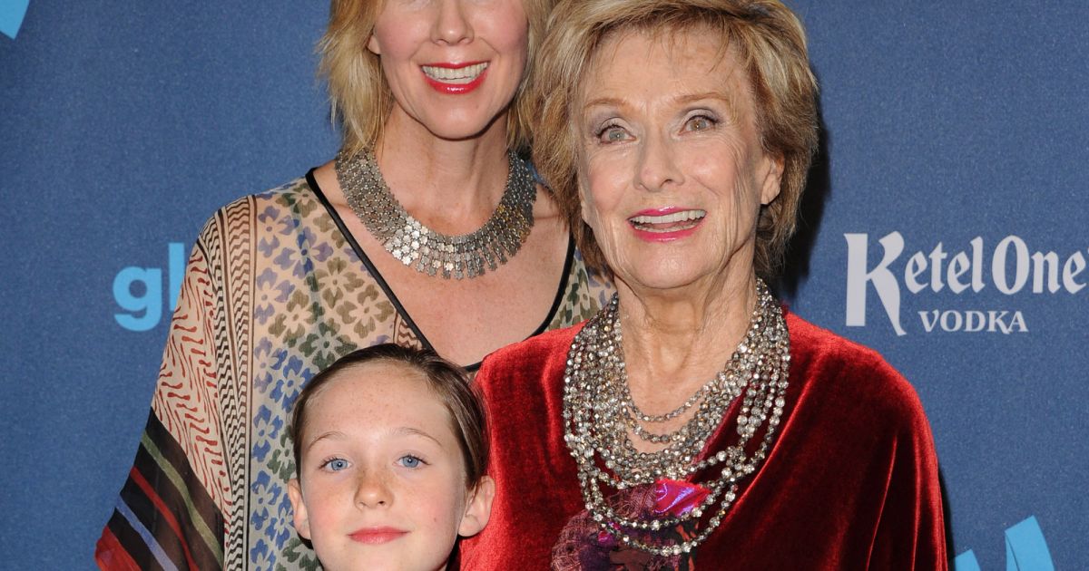 Archives - Cloris Leachman, sa fille Dinah Englund et sa petite-fille ...