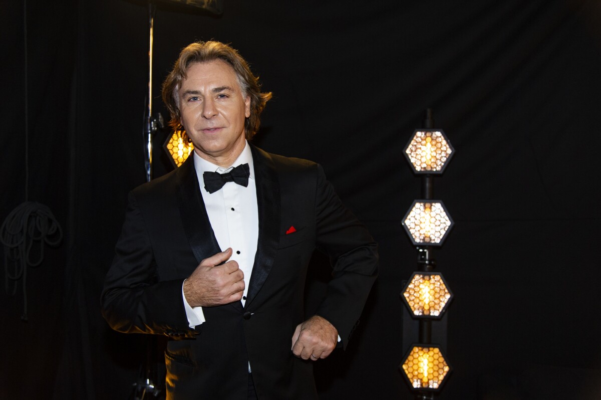 Photo : Exclusif - Roberto Alagna - Backstage de l'enregistrement de l ...