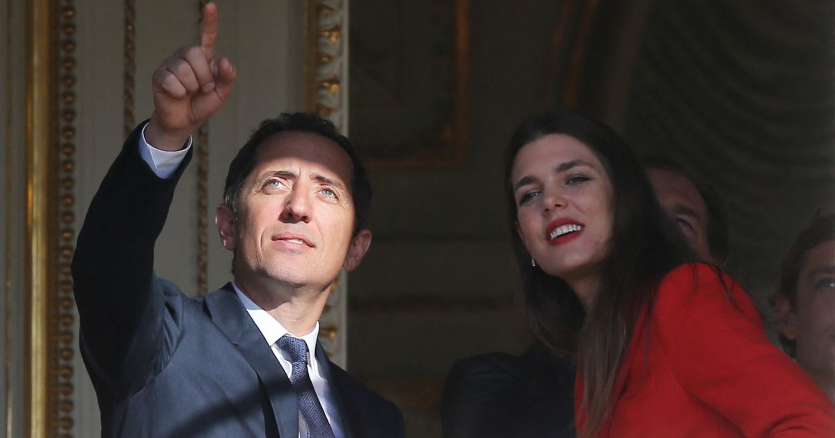 Gad Elmaleh et sa compagne Charlotte Casiraghi - Présentation de la ...