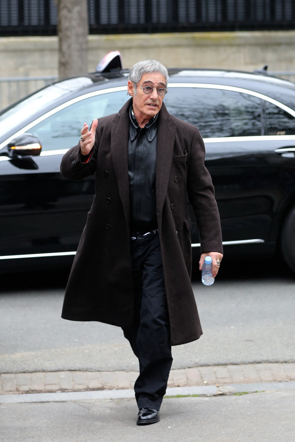 Photo : Gérard Lanvin arrive à l'enregistrement de l'émission "Vivement ...