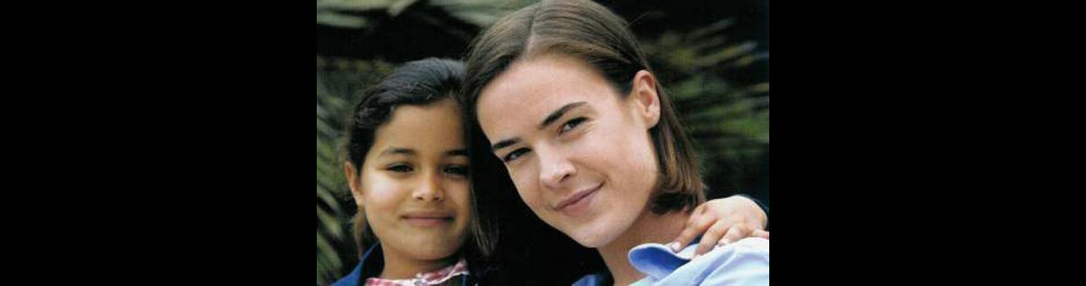 Photo : Delfine Rouffignac et Bénédicte Delmas dans la série "Sous le ...