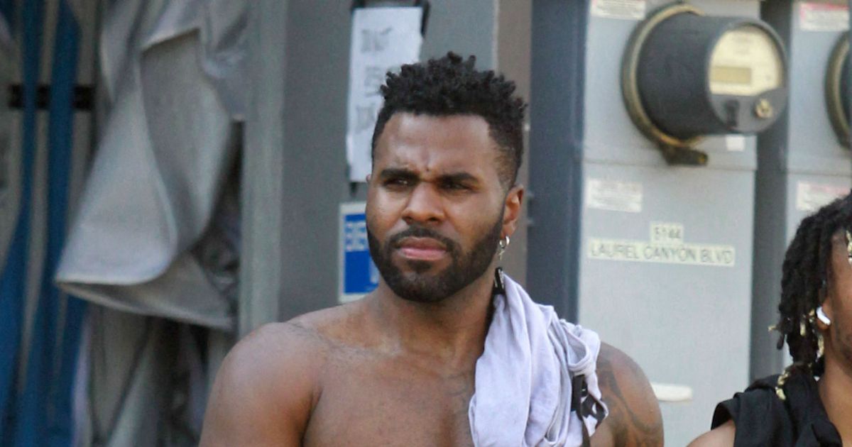 Exclusif - Jason Derulo sort torse nu d'une salle de gym privée à Los ...