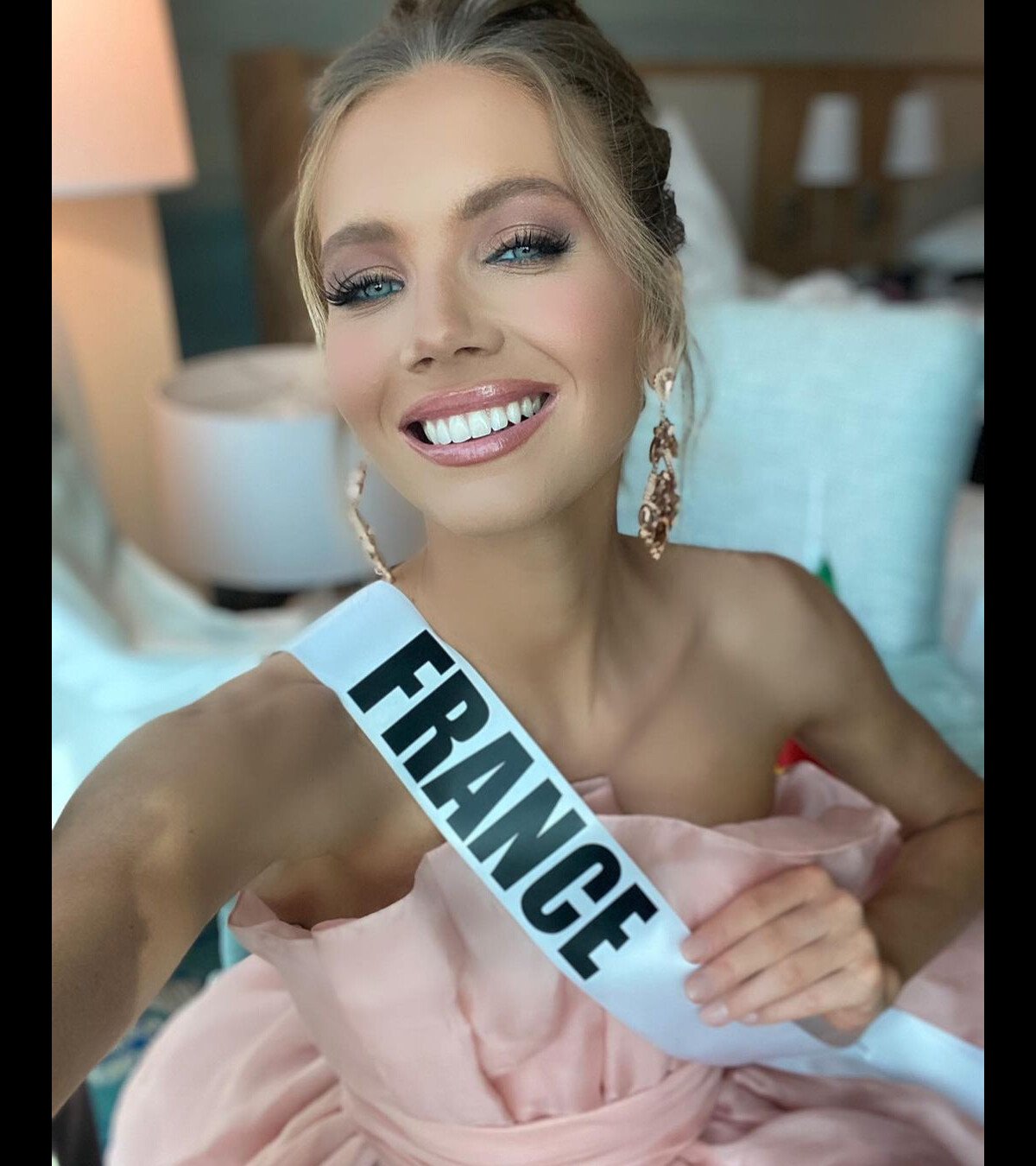 Photo : Amandine Petit (Miss France) termine dans le top 21 du concours miss Univers. - Purepeople