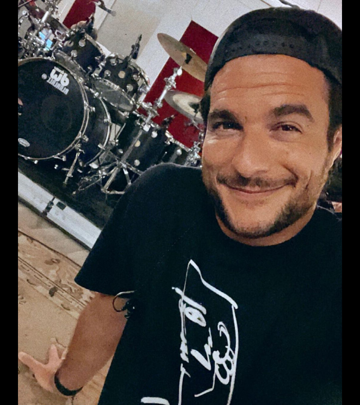 Photo : Amir prépare sa prochaine tournée ! Juin 2021 - Purepeople