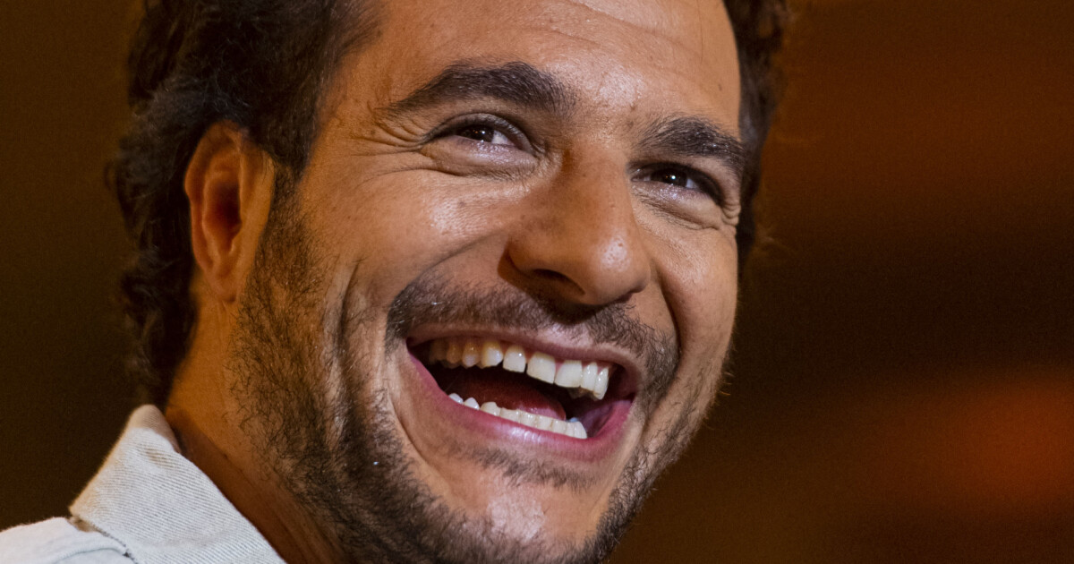Amir, papa comblé : instant de complicité avec fils Mikhaël, 2 ans ...