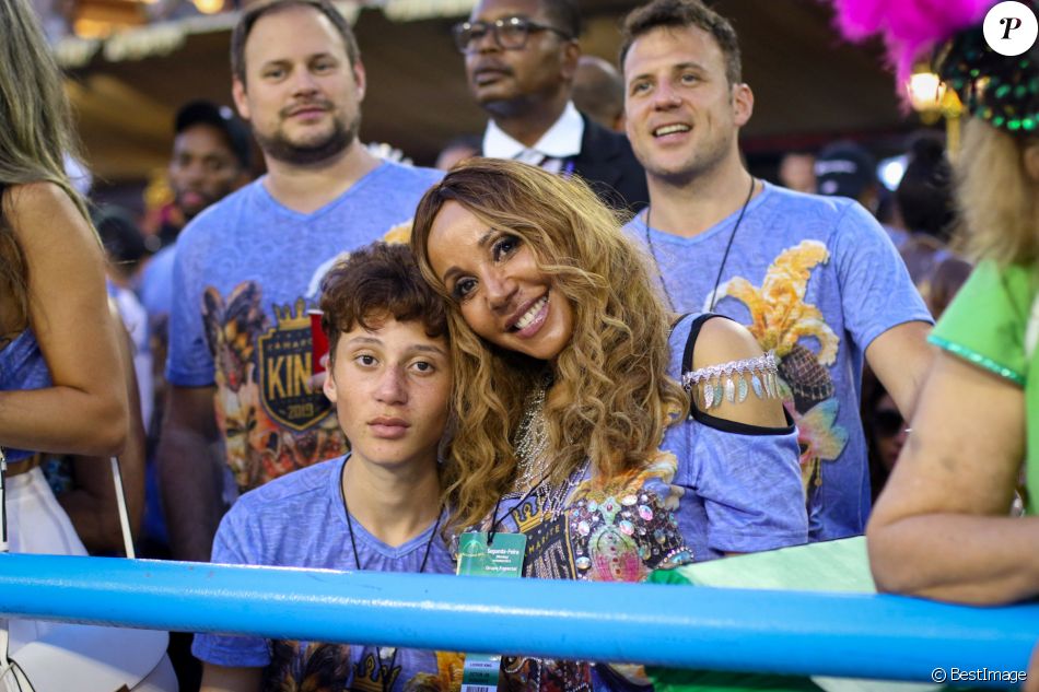Cathy Guetta tellement Fi re Son Fils Elvis 17 Ans Se Lance Un Cathy Guetta tellement Fi re Son Fils Elvis 17 Ans Se Lance Un
