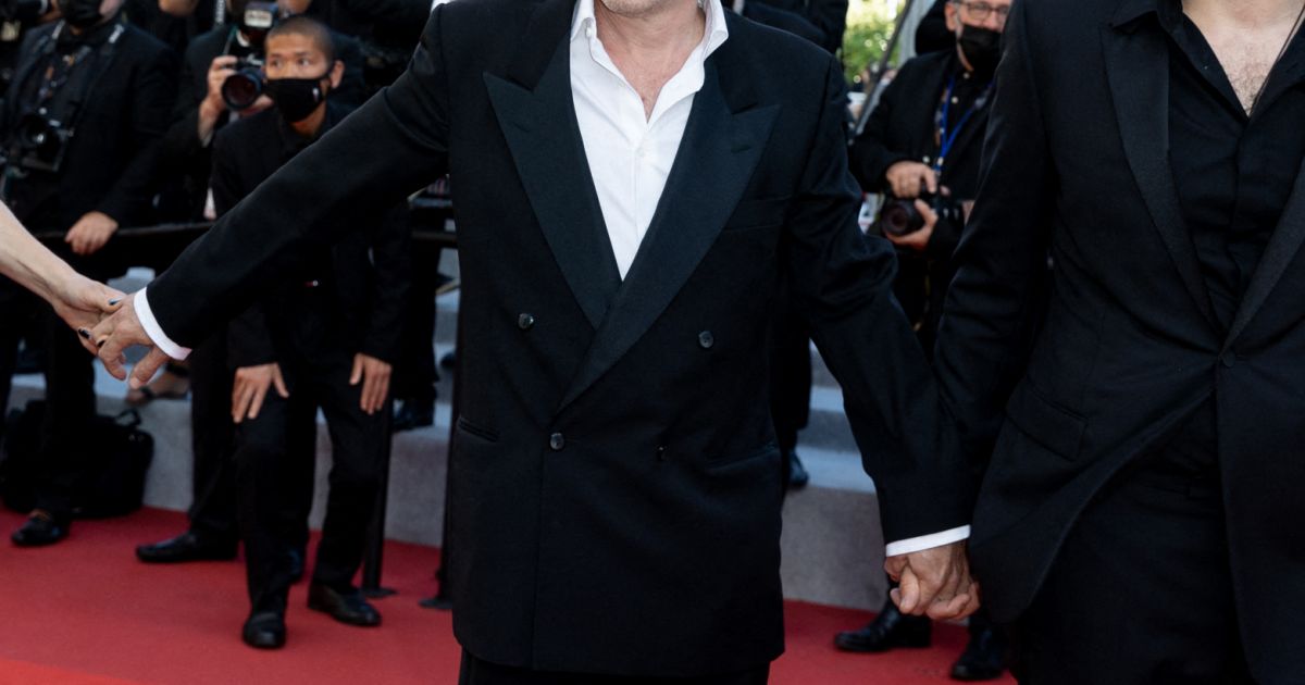 Mathieu Amalric, Arieh Worthalter, Sacha Ardilly - Montée des marches ...